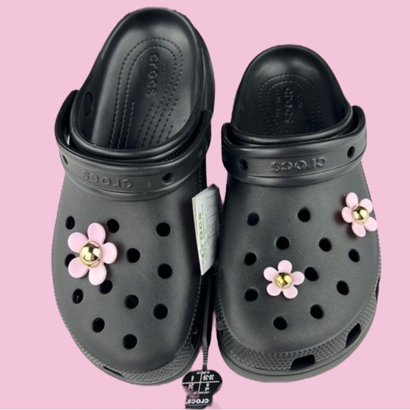 CROCS | Shoes | Crocs Pink Flowered Platform Black Sz 9 Nwt Firm No ...